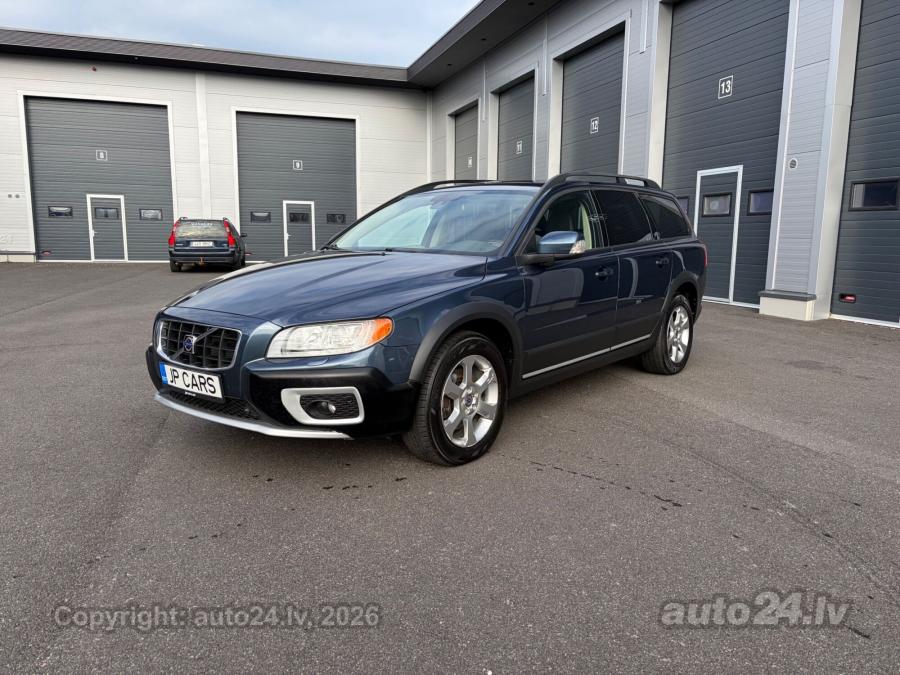 Volvo XC70 2009 in Tallinn, with an engine capacity of 2.40 L and mileage of 149 thousand km for 7000 €, photo 1 on AUTOMOTO.COM.LV