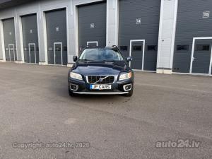 Volvo XC70 2009 in Tallinn, with an engine capacity of 2.40 L and mileage of 149 thousand km for 7000 €, photo 9 on AUTOMOTO.COM.LV
