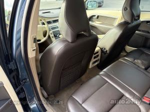 Volvo XC70 2009 in Tallinn, with an engine capacity of 2.40 L and mileage of 149 thousand km for 7000 €, photo 11 on AUTOMOTO.COM.LV