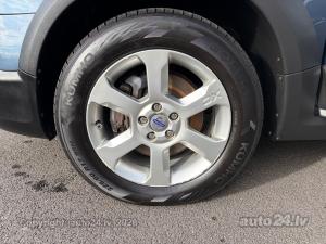 Volvo XC70 2009 in Tallinn, with an engine capacity of 2.40 L and mileage of 149 thousand km for 7000 €, photo 21 on AUTOMOTO.COM.LV
