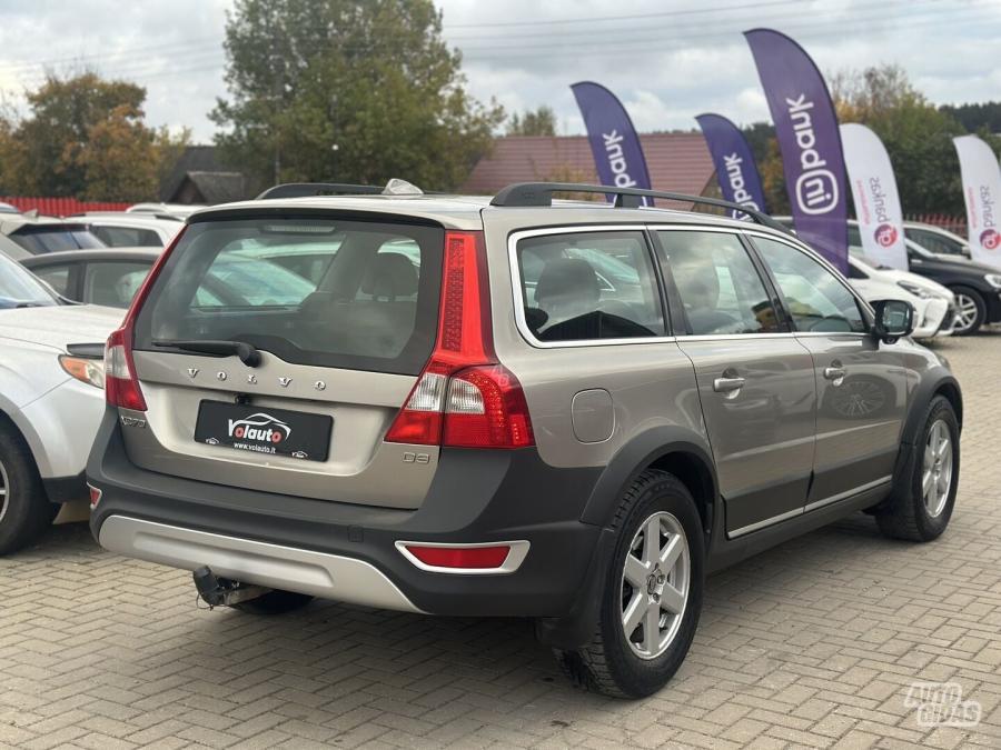 Volvo XC70 2010 Pabradė, ar dzinēja tilpumu 2.00 L un nobraukumu 323 tūkst. km par 7350 €, foto 5 vietnē AUTOMOTO.COM.LV