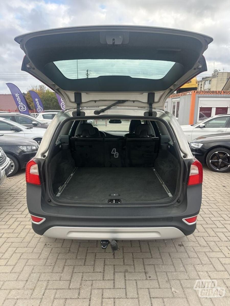 Volvo XC70 2010 Pabradė, ar dzinēja tilpumu 2.00 L un nobraukumu 323 tūkst. km par 7350 €, foto 8 vietnē AUTOMOTO.COM.LV