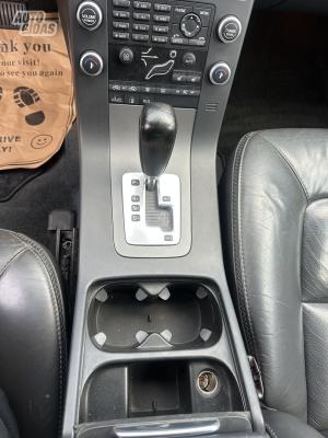 Volvo XC70 2010 Pabradė, ar dzinēja tilpumu 2.00 L un nobraukumu 323 tūkst. km par 7350 €, foto 14 vietnē AUTOMOTO.COM.LV