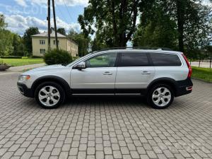 Volvo XC70 2011 Jelgava, ar dzinēja tilpumu 2.40 L un nobraukumu 276 tūkst. km par 8400 €, foto 5 vietnē AUTOMOTO.COM.LV