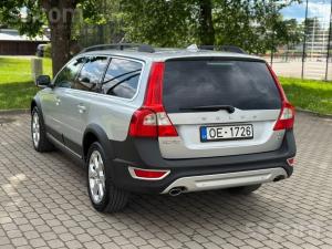 Volvo XC70 2011 Jelgava, ar dzinēja tilpumu 2.40 L un nobraukumu 276 tūkst. km par 8400 €, foto 7 vietnē AUTOMOTO.COM.LV