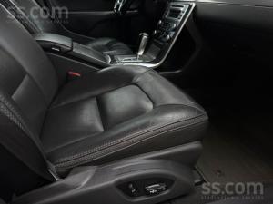 Volvo XC70 2011 Jelgava, ar dzinēja tilpumu 2.40 L un nobraukumu 276 tūkst. km par 8400 €, foto 22 vietnē AUTOMOTO.COM.LV