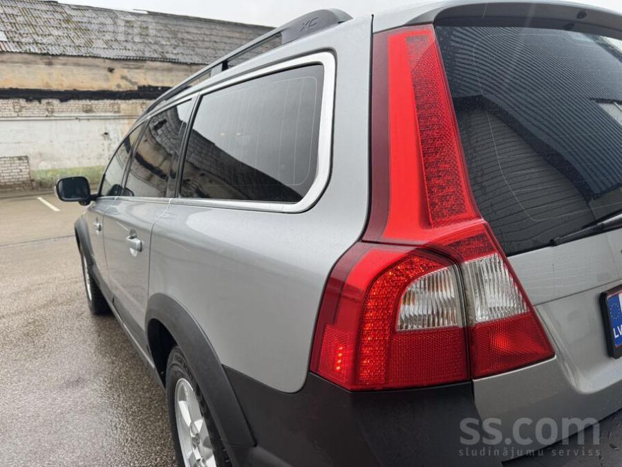 Volvo XC70 2011 Rēzekne, ar dzinēja tilpumu 2.00 L un nobraukumu 0 tūkst. km par 5500 €, foto 3 vietnē AUTOMOTO.COM.LV