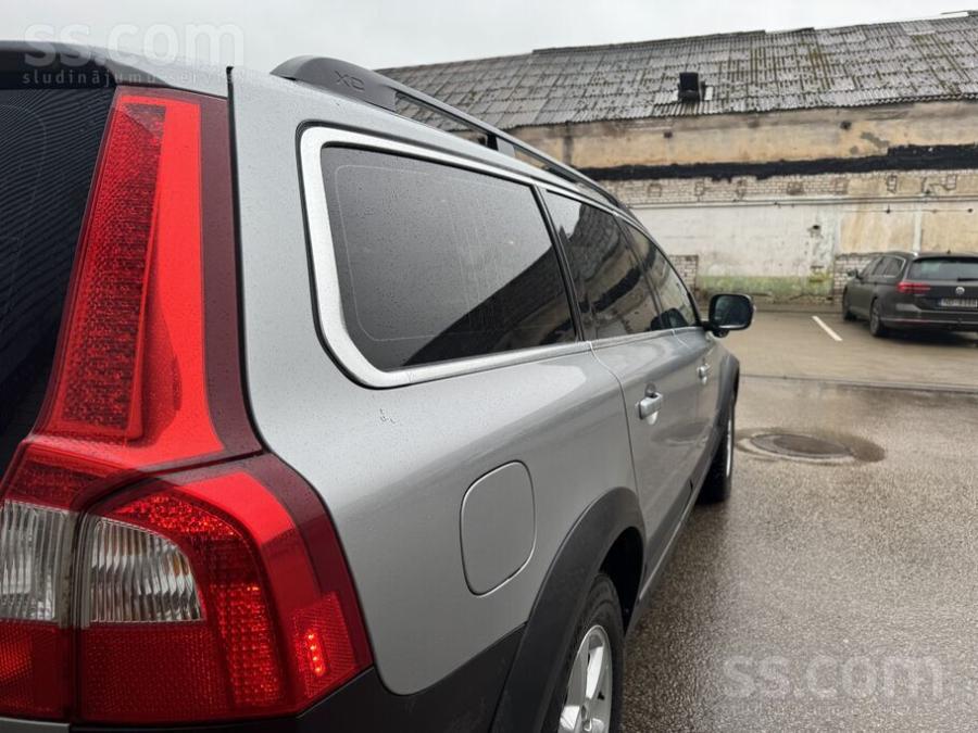 Volvo XC70 2011 Rēzekne, ar dzinēja tilpumu 2.00 L un nobraukumu 0 tūkst. km par 5500 €, foto 4 vietnē AUTOMOTO.COM.LV