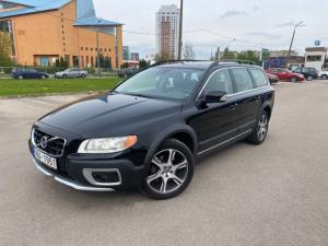 Volvo XC70 2011 Rīga, ar dzinēja tilpumu 2.40 L un nobraukumu 216 tūkst. km par 9950 €, foto  vietnē AUTOMOTO.COM.LV