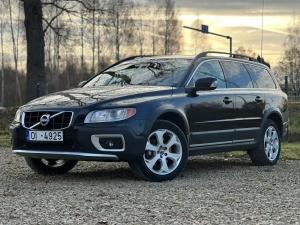 Volvo XC70 2011 Jelgava, ar dzinēja tilpumu 2.40 L un nobraukumu 293 tūkst. km par 9990 €, foto  vietnē AUTOMOTO.COM.LV