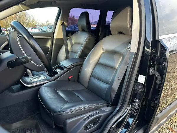 Volvo XC70 2011 Jelgava, ar dzinēja tilpumu 2.40 L un nobraukumu 293 tūkst. km par 9990 €, foto 7 vietnē AUTOMOTO.COM.LV