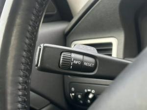 Volvo XC70 2011 in Jelgava, with an engine capacity of 2.40 L and mileage of 293 thousand km for 9990 €, photo 25 on AUTOMOTO.COM.LV