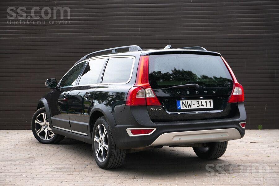Volvo XC70 2011 Rīga, ar dzinēja tilpumu 2.00 L un nobraukumu 293 tūkst. km par 8190 €, foto 5 vietnē AUTOMOTO.COM.LV