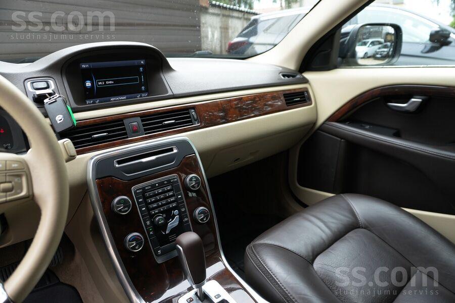 Volvo XC70 2011 Rīga, ar dzinēja tilpumu 2.00 L un nobraukumu 293 tūkst. km par 8190 €, foto 7 vietnē AUTOMOTO.COM.LV