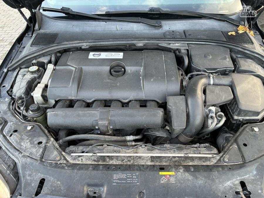Volvo XC70 2011 Šauļi, ar dzinēja tilpumu 3.20 L un nobraukumu 283 tūkst. km par 6250 €, foto 15 vietnē AUTOMOTO.COM.LV