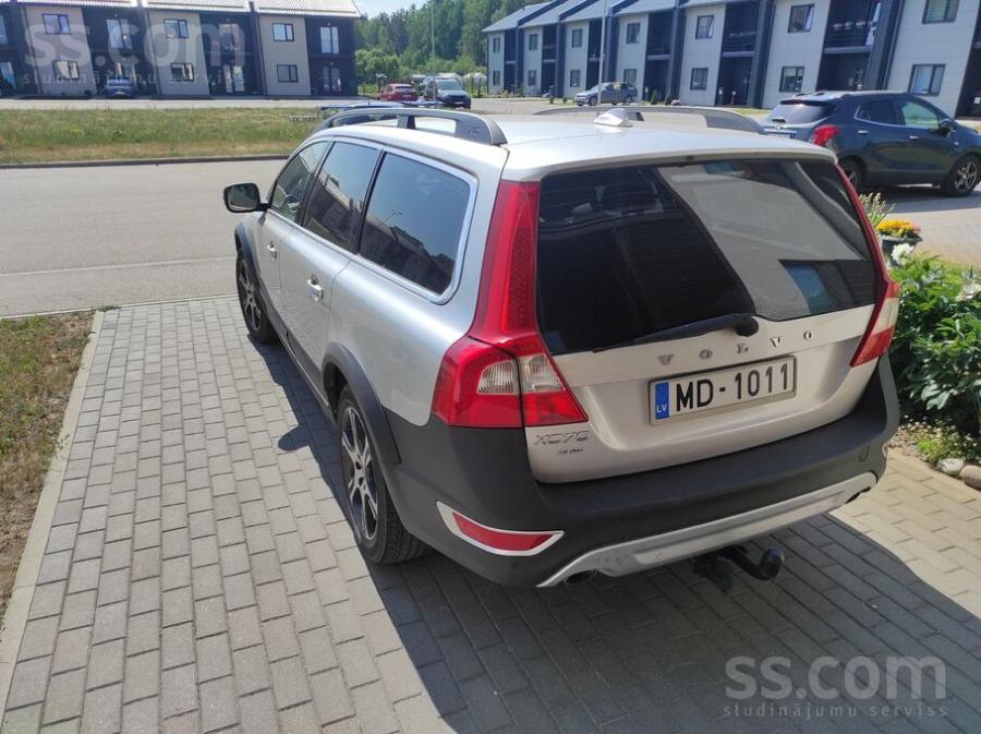 Volvo XC70 2012 Rīga, ar dzinēja tilpumu 2.40 L un nobraukumu 387 tūkst. km par 9500 €, foto 2 vietnē AUTOMOTO.COM.LV