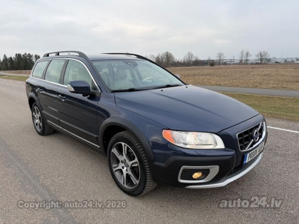 Volvo XC70 2012 Tallina, ar dzinēja tilpumu 2.00 L un nobraukumu 0 tūkst. km par 7690 €, foto 3 vietnē AUTOMOTO.COM.LV