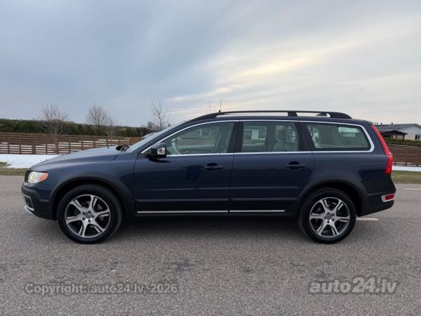 Volvo XC70 2012 Tallina, ar dzinēja tilpumu 2.00 L un nobraukumu 0 tūkst. km par 7690 €, foto 10 vietnē AUTOMOTO.COM.LV