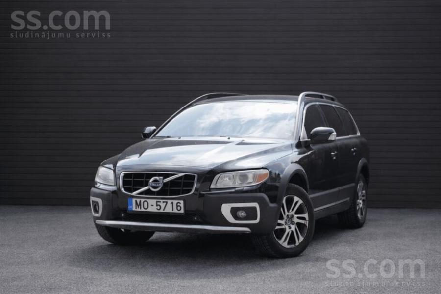 Volvo XC70 2012 in Riga, with an engine capacity of 2.00 L and mileage of 250 thousand km for 9390 €, photo 1 on AUTOMOTO.COM.LV