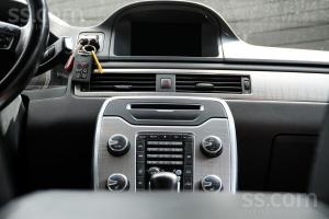 Volvo XC70 2012 in Riga, with an engine capacity of 2.00 L and mileage of 250 thousand km for 9390 €, photo 14 on AUTOMOTO.COM.LV
