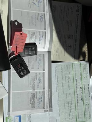 Volvo XC70 2012 in Riga, with an engine capacity of 2.40 L and mileage of 351 thousand km for 9950 €, photo 13 on AUTOMOTO.COM.LV