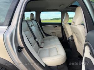 Volvo XC70 2012 Tallina, ar dzinēja tilpumu 2.00 L un nobraukumu 319 tūkst. km par 9690 €, foto 15 vietnē AUTOMOTO.COM.LV