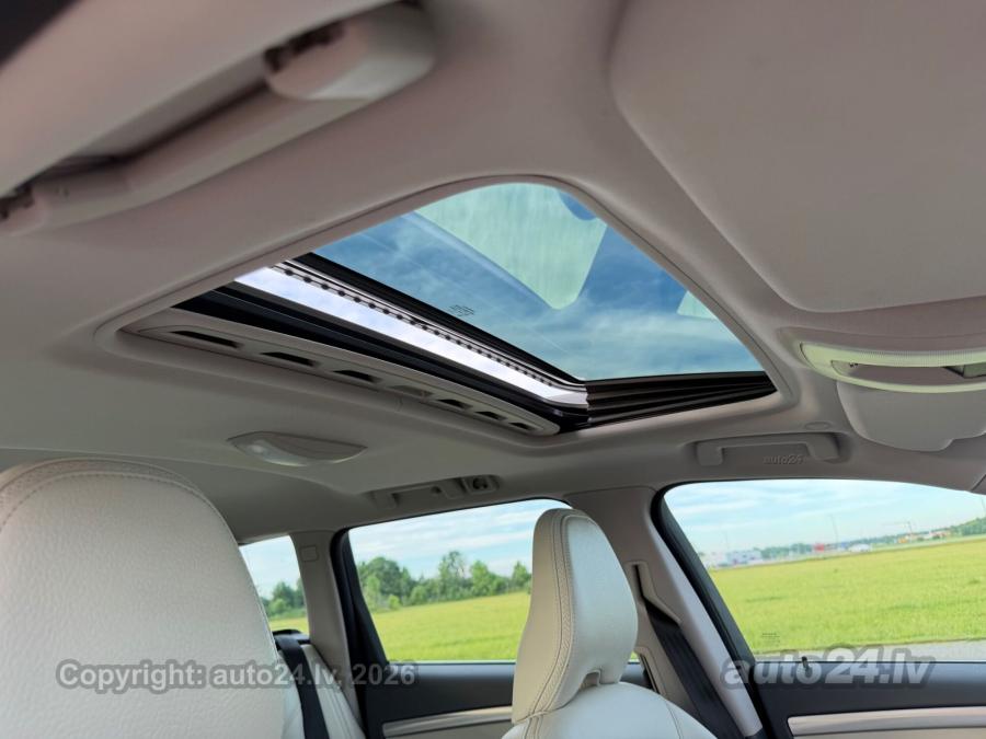 Volvo XC70 2012 Tallina, ar dzinēja tilpumu 2.00 L un nobraukumu 319 tūkst. km par 9690 €, foto 17 vietnē AUTOMOTO.COM.LV