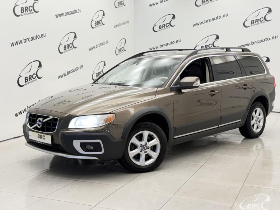 Volvo XC70 2012 in Vilnius, with an engine capacity of 2.40 L and mileage of 307 thousand km for 7900 €, photo 1 on AUTOMOTO.COM.LV