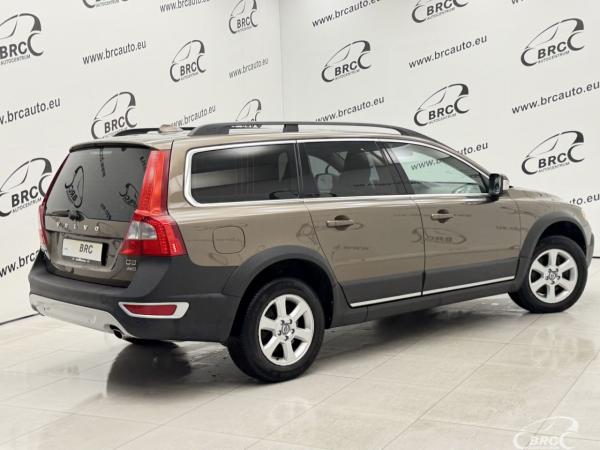 Вольво ХС70 2012 в Вильнюс на AUTOMOTO.COM.LV Вольво ХС70 2012 в Вильнюс, объемом двигателя 2.40 л и пробегом 307 тыс. км за 7900 €, фото 3 на AUTOMOTO.COM.LV