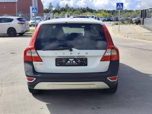 Volvo XC70 2012 in Siauliai, with an engine capacity of 3.20 L and mileage of 170 thousand km for 6200 €, photo 8 on AUTOMOTO.COM.LV