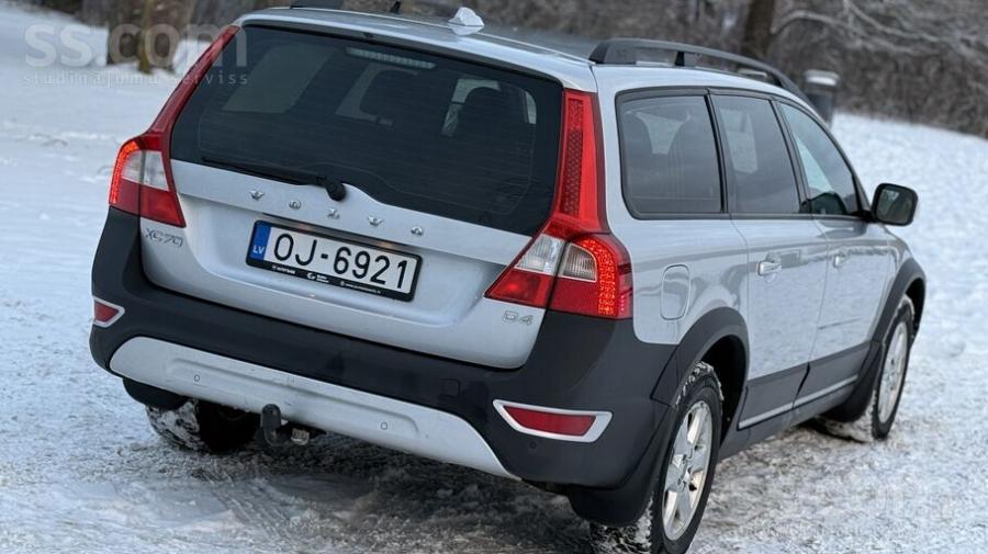 Volvo XC70 2013 Jūrmala, ar dzinēja tilpumu 2.00 L un nobraukumu 0 tūkst. km par 8950 €, foto 8 vietnē AUTOMOTO.COM.LV