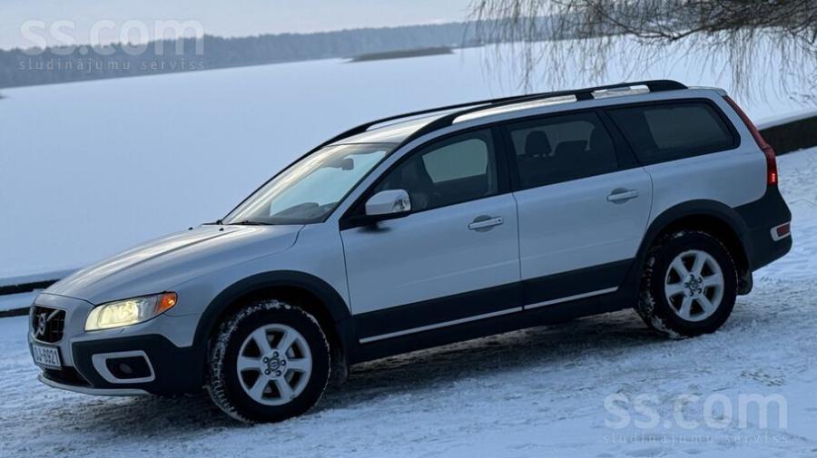 Volvo XC70 2013 Jūrmala, ar dzinēja tilpumu 2.00 L un nobraukumu 0 tūkst. km par 8950 €, foto 9 vietnē AUTOMOTO.COM.LV