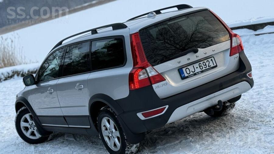 Volvo XC70 2013 Jūrmala, ar dzinēja tilpumu 2.00 L un nobraukumu 0 tūkst. km par 8950 €, foto 13 vietnē AUTOMOTO.COM.LV