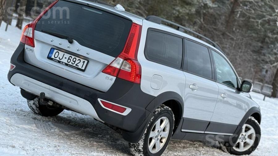Volvo XC70 2013 Jūrmala, ar dzinēja tilpumu 2.00 L un nobraukumu 0 tūkst. km par 8950 €, foto 14 vietnē AUTOMOTO.COM.LV
