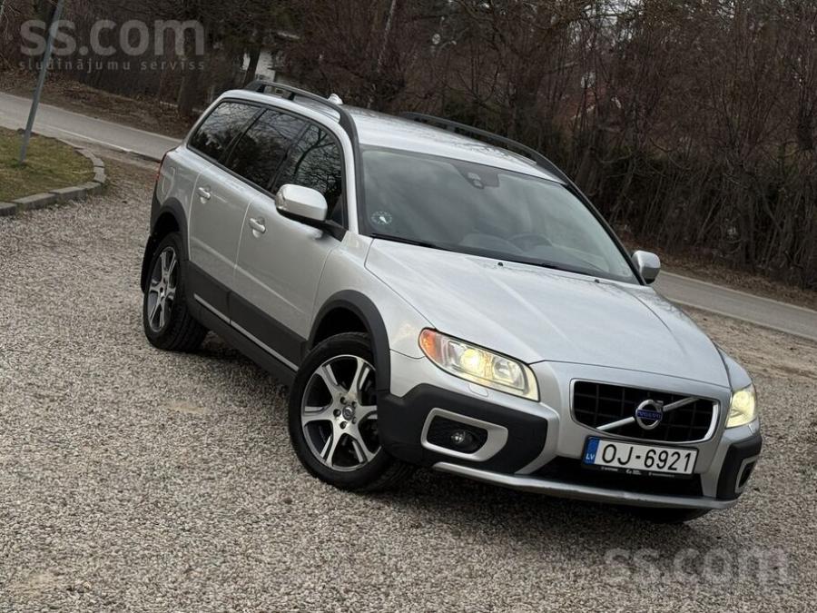 Volvo XC70 2013 Jūrmala, ar dzinēja tilpumu 2.00 L un nobraukumu 0 tūkst. km par 7250 €, foto 3 vietnē AUTOMOTO.COM.LV