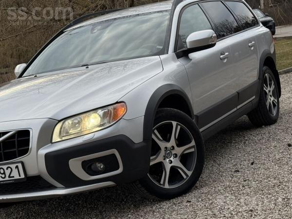 Volvo XC70 2013 Jūrmala, ar dzinēja tilpumu 2.00 L un nobraukumu 0 tūkst. km par 7250 €, foto 5 vietnē AUTOMOTO.COM.LV