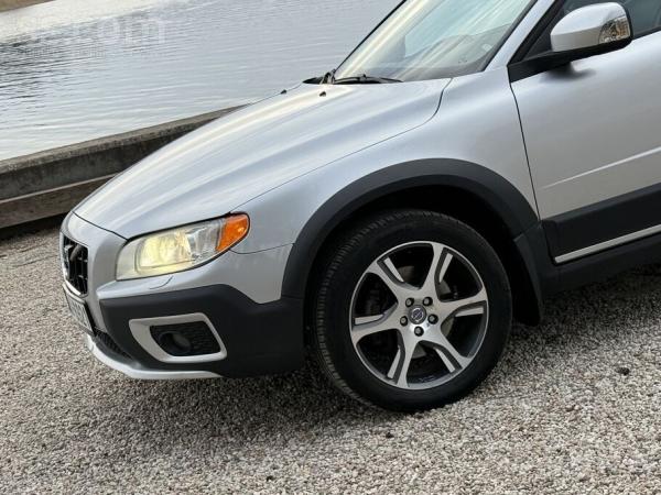 Volvo XC70 2013 Jūrmala, ar dzinēja tilpumu 2.00 L un nobraukumu 0 tūkst. km par 7250 €, foto 9 vietnē AUTOMOTO.COM.LV