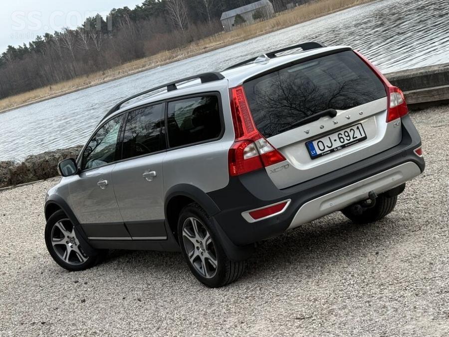Volvo XC70 2013 Jūrmala, ar dzinēja tilpumu 2.00 L un nobraukumu 0 tūkst. km par 7250 €, foto 14 vietnē AUTOMOTO.COM.LV