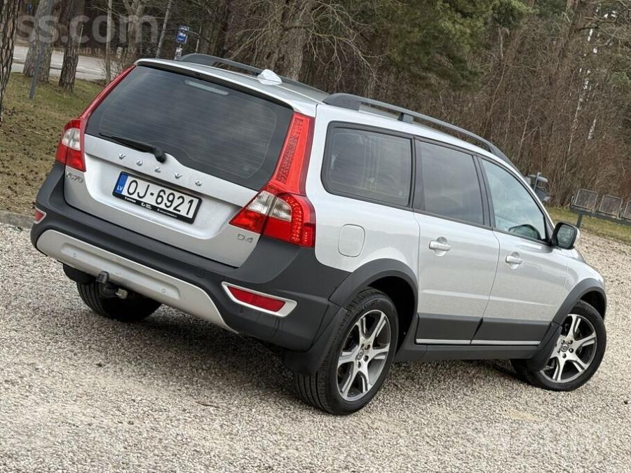Volvo XC70 2013 Jūrmala, ar dzinēja tilpumu 2.00 L un nobraukumu 0 tūkst. km par 7250 €, foto 15 vietnē AUTOMOTO.COM.LV