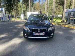Volvo XC70 2013 in Riga, with an engine capacity of 2.40 L and mileage of 186 thousand km for 3500 €, photo 4 on AUTOMOTO.COM.LV