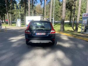 Volvo XC70 2013 in Riga, with an engine capacity of 2.40 L and mileage of 186 thousand km for 3500 €, photo 7 on AUTOMOTO.COM.LV