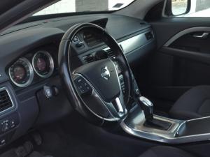 Volvo XC70 2013 in Riga, with an engine capacity of 2.40 L and mileage of 185 thousand km for 12990 €, photo 15 on AUTOMOTO.COM.LV