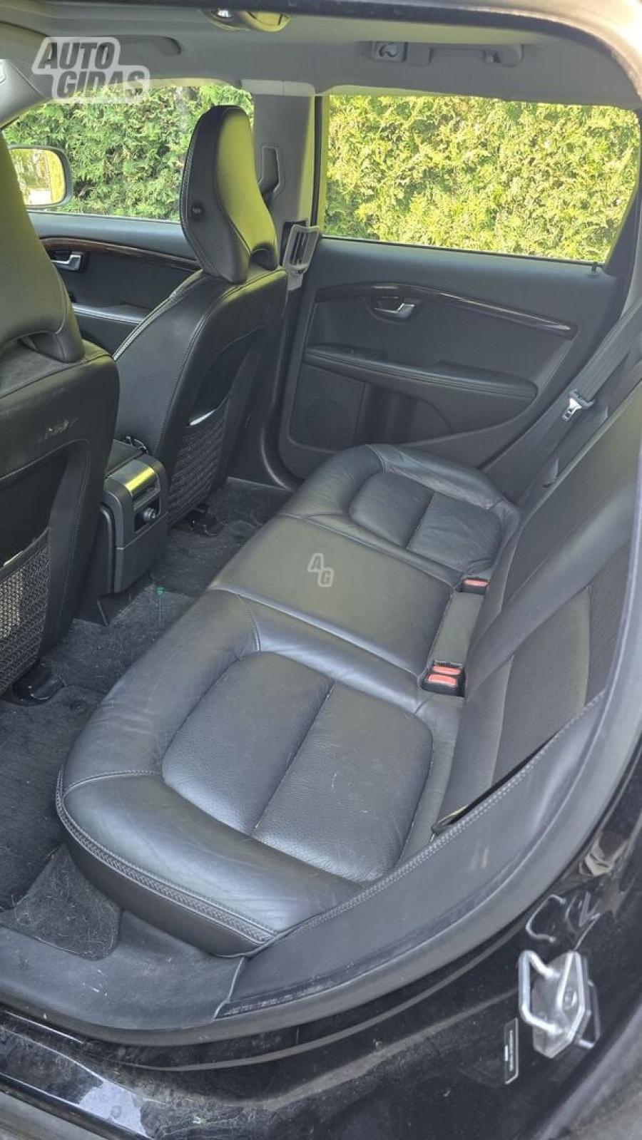 Volvo XC70 2014 Kauņa, ar dzinēja tilpumu 3.00 L un nobraukumu 372 tūkst. km par 6600 €, foto 7 vietnē AUTOMOTO.COM.LV