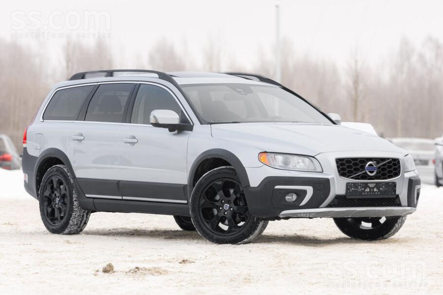 Volvo XC70 2014 in Riga, with an engine capacity of 2.40 L and mileage of 297 thousand km for 12700 €, photo 1 on AUTOMOTO.COM.LV