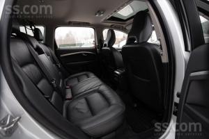 Volvo XC70 2014 in Riga, with an engine capacity of 2.40 L and mileage of 297 thousand km for 12700 €, photo 29 on AUTOMOTO.COM.LV