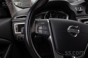 Volvo XC70 2014 Jelgava, ar dzinēja tilpumu 2.40 L un nobraukumu 297 tūkst. km par 12400 €, foto 14 vietnē AUTOMOTO.COM.LV
