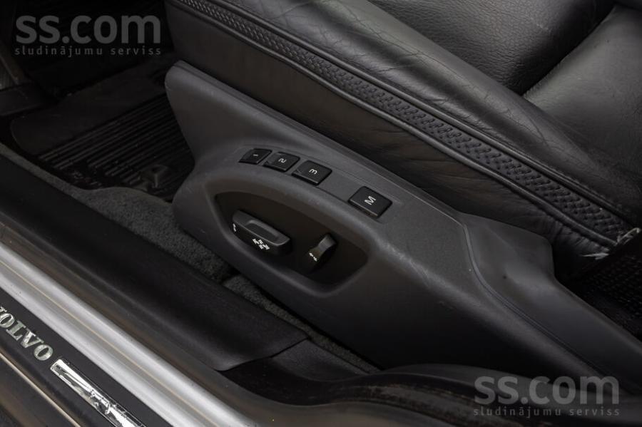 Volvo XC70 2014 Jelgava, ar dzinēja tilpumu 2.40 L un nobraukumu 297 tūkst. km par 12400 €, foto 18 vietnē AUTOMOTO.COM.LV