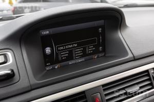 Volvo XC70 2014 Jelgava, ar dzinēja tilpumu 2.40 L un nobraukumu 297 tūkst. km par 12400 €, foto 21 vietnē AUTOMOTO.COM.LV