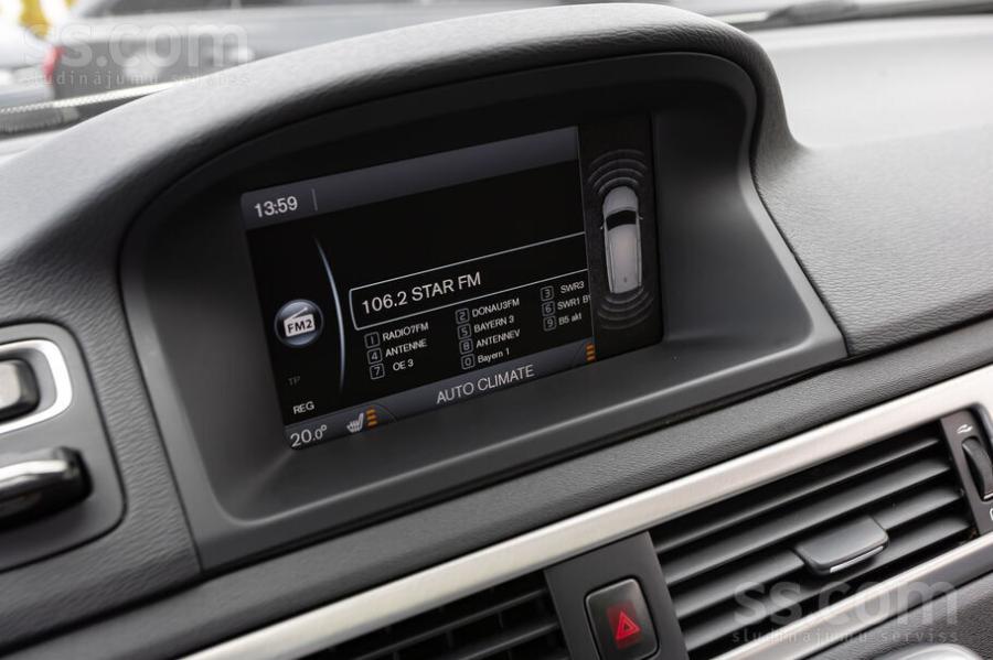 Volvo XC70 2014 Jelgava, ar dzinēja tilpumu 2.40 L un nobraukumu 297 tūkst. km par 12400 €, foto 22 vietnē AUTOMOTO.COM.LV