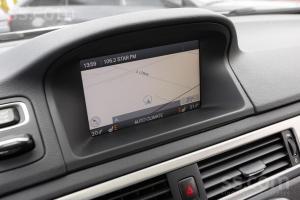 Volvo XC70 2014 Jelgava, ar dzinēja tilpumu 2.40 L un nobraukumu 297 tūkst. km par 12400 €, foto 23 vietnē AUTOMOTO.COM.LV